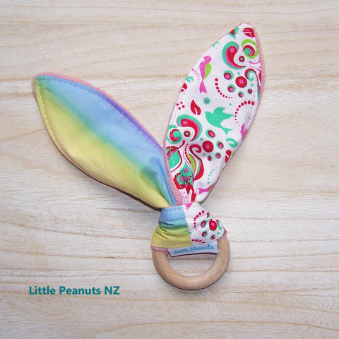 Rainbow Teething Ring – Little Peanuts NZ
